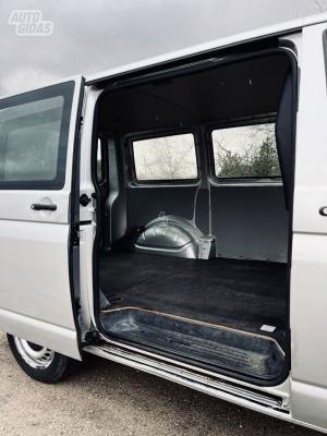 Pelēks Volkswagen Transporter 2008 Utena, ar dzinēja tilpumu 1.90 L un nobraukumu 187 tūkst. km par 5950 €, foto 34 vietnē AUTOMOTO.COM.LV