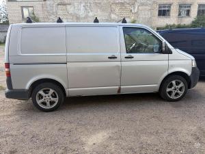 Pelēks Volkswagen Transporter 2009 Raseiniai, ar dzinēja tilpumu 2.50 L un nobraukumu 280 tūkst. km par 4000 €, foto 5 vietnē AUTOMOTO.COM.LV