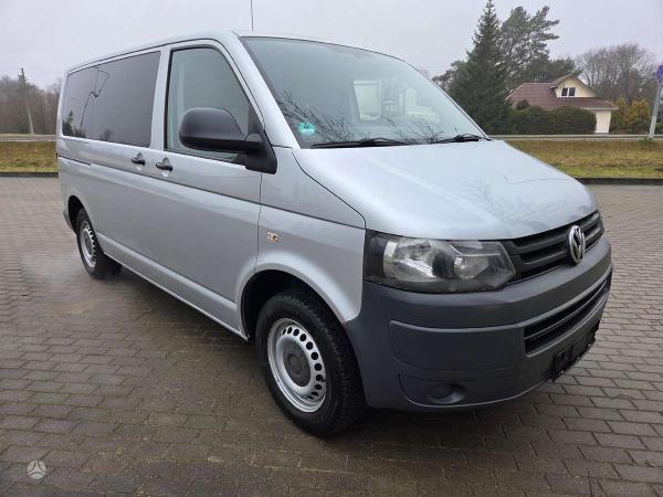Grey Volkswagen Transporter 2010 in Utena, with an engine capacity of 2.00 L and mileage of 283 thousand km for 8950 €, photo 1 on AUTOMOTO.COM.LV