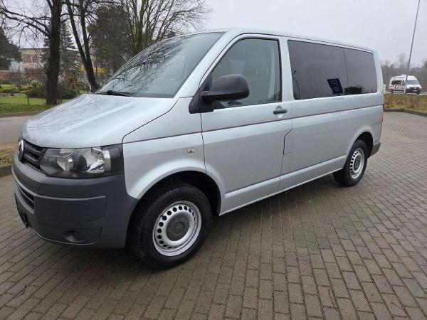 Grey Volkswagen Transporter 2010 in Utena, with an engine capacity of 2.00 L and mileage of 283 thousand km for 8950 €, photo 3 on AUTOMOTO.COM.LV