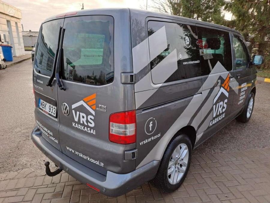 Grey Volkswagen Transporter 2010 in Sakiai, with an engine capacity of 2.00 L and mileage of 402 thousand km for 9800 €, photo 1 on AUTOMOTO.COM.LV