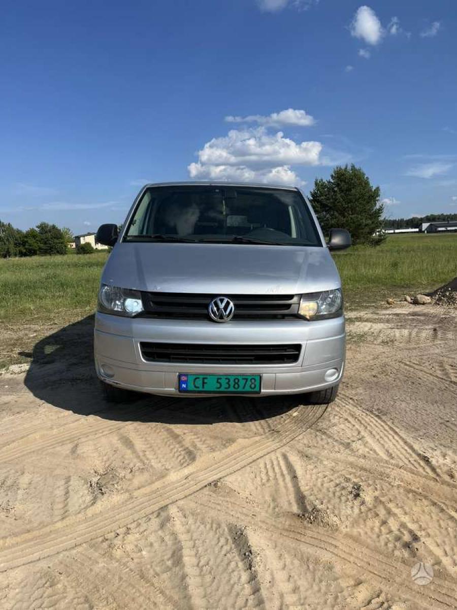 Grey Volkswagen Transporter 2010 in Kaunas, with an engine capacity of 2.00 L and mileage of 360 thousand km for 3800 €, photo 1 on AUTOMOTO.COM.LV