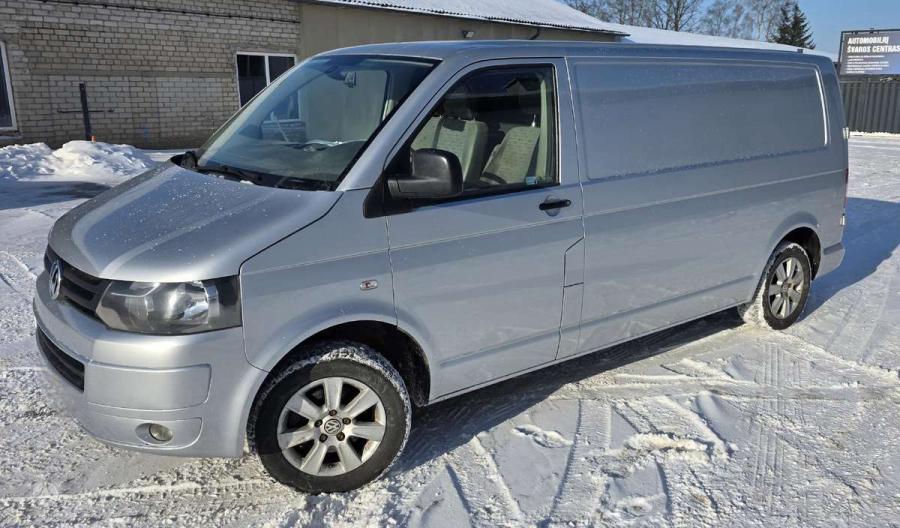 Grey Volkswagen Transporter 2011 in Taurage, with an engine capacity of 1.97 L and mileage of 320 thousand km for 6000 €, photo 1 on AUTOMOTO.COM.LV