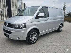 Grey Volkswagen Transporter 2012 in Vilnius, with an engine capacity of 2.00 L and mileage of 279 thousand km for 6900 €, photo 2 on AUTOMOTO.COM.LV