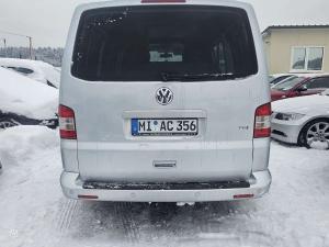 Grey Volkswagen Transporter 2012 in Vilnius, with an engine capacity of 2.00 L and mileage of 278 thousand km for 6999 €, photo 5 on AUTOMOTO.COM.LV