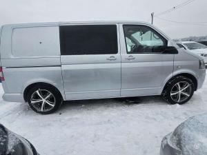Grey Volkswagen Transporter 2012 in Vilnius, with an engine capacity of 2.00 L and mileage of 278 thousand km for 6999 €, photo 7 on AUTOMOTO.COM.LV
