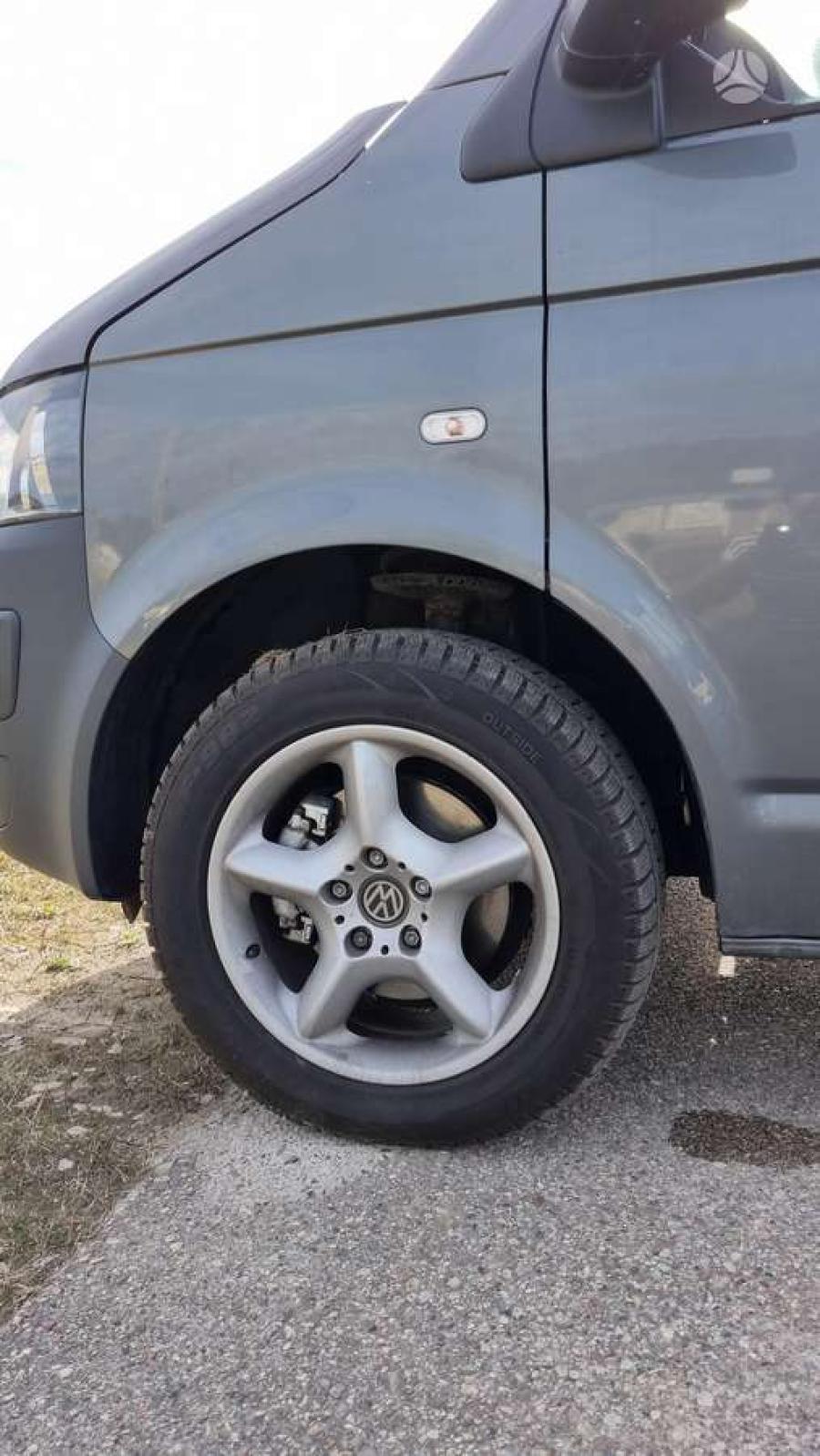 Grey Volkswagen Transporter 2012 in Vilnius, with an engine capacity of 2.00 L and mileage of 41 thousand km for 15400 €, photo 12 on AUTOMOTO.COM.LV
