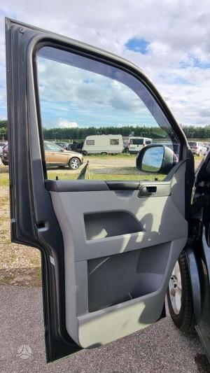 Grey Volkswagen Transporter 2012 in Vilnius, with an engine capacity of 2.00 L and mileage of 41 thousand km for 15400 €, photo 13 on AUTOMOTO.COM.LV