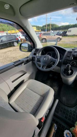 Grey Volkswagen Transporter 2012 in Vilnius, with an engine capacity of 2.00 L and mileage of 41 thousand km for 15400 €, photo 18 on AUTOMOTO.COM.LV