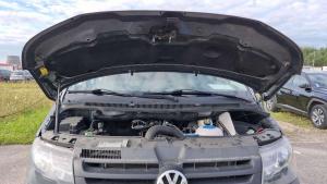 Grey Volkswagen Transporter 2012 in Vilnius, with an engine capacity of 2.00 L and mileage of 41 thousand km for 15400 €, photo 26 on AUTOMOTO.COM.LV