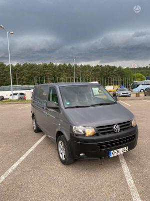 Pelēks Volkswagen Transporter 2013 Viļņa, ar dzinēja tilpumu 1.97 L un nobraukumu 406 tūkst. km par 5800 €, foto 3 vietnē AUTOMOTO.COM.LV