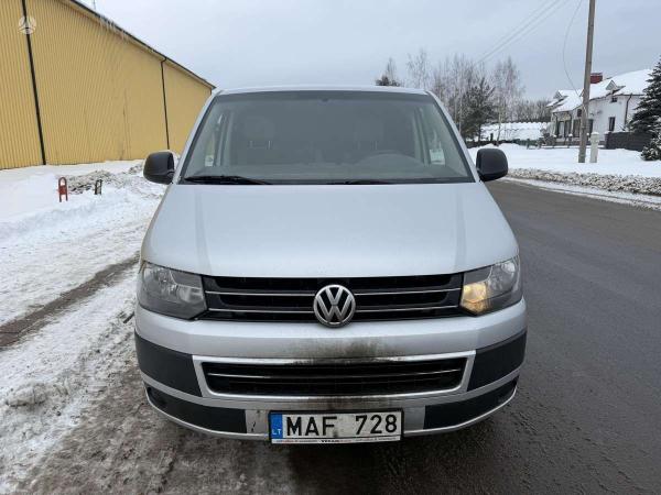 Pelēks Volkswagen Transporter 2014 Viļņa, ar dzinēja tilpumu 2.00 L un nobraukumu 420 tūkst. km par 3900 €, foto 2 vietnē AUTOMOTO.COM.LV