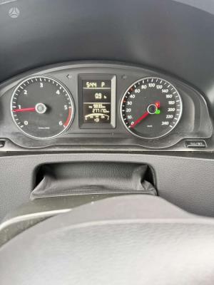 Grey Volkswagen Transporter 2014 in Klaipeda, with an engine capacity of 2.00 L and mileage of 278 thousand km for 13500 €, photo 11 on AUTOMOTO.COM.LV