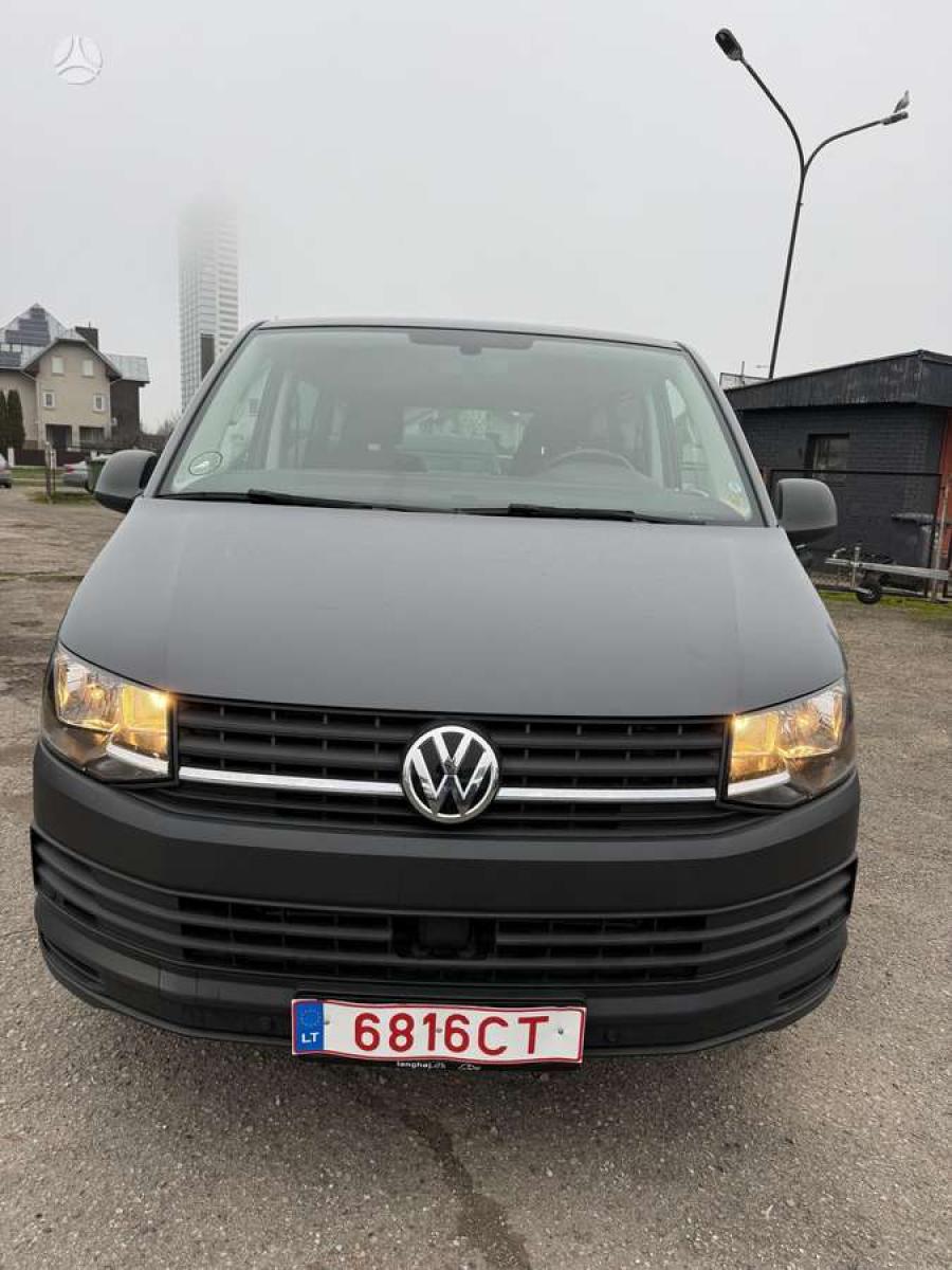 Grey Volkswagen Transporter 2016 in Klaipeda, with an engine capacity of 2.00 L and mileage of 220 thousand km for 14300 €, photo 2 on AUTOMOTO.COM.LV