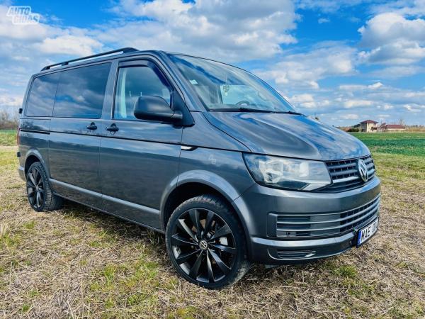 Pelēks Volkswagen Transporter 2016 Šauļi, ar dzinēja tilpumu 2.00 L un nobraukumu 221 tūkst. km par 13700 €, foto 2 vietnē AUTOMOTO.COM.LV