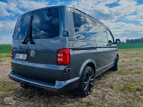 Pelēks Volkswagen Transporter 2016 Šauļi, ar dzinēja tilpumu 2.00 L un nobraukumu 221 tūkst. km par 13700 €, foto 4 vietnē AUTOMOTO.COM.LV
