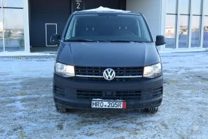Grey Volkswagen Transporter 2019 in Vilnius, with an engine capacity of 1.97 L and mileage of 592 thousand km for 10700 €, photo 2 on AUTOMOTO.COM.LV