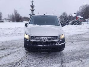 Grey Volkswagen Transporter 2020 in Kaunas, with an engine capacity of 2.00 L and mileage of 203 thousand km for 15900 €, photo 2 on AUTOMOTO.COM.LV