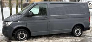 Pelēks Volkswagen Transporter 2020 Kauņa, ar dzinēja tilpumu 1.97 L un nobraukumu 208 tūkst. km par 13300 €, foto 4 vietnē AUTOMOTO.COM.LV