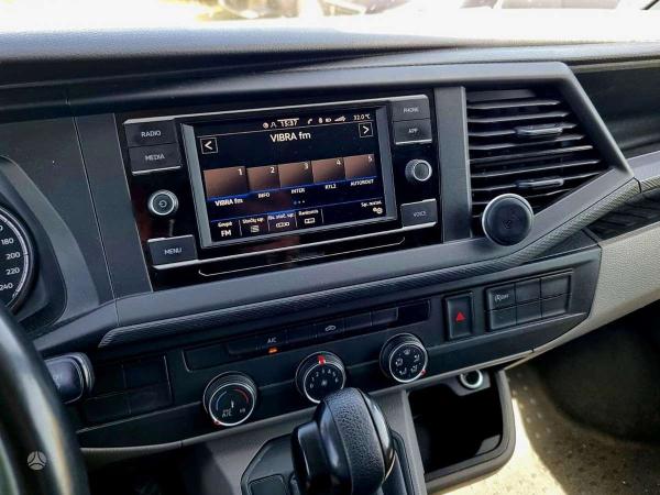 Pelēks Volkswagen Transporter 2020 Tauragė, ar dzinēja tilpumu 1.97 L un nobraukumu 249 tūkst. km par 10900 €, foto 10 vietnē AUTOMOTO.COM.LV