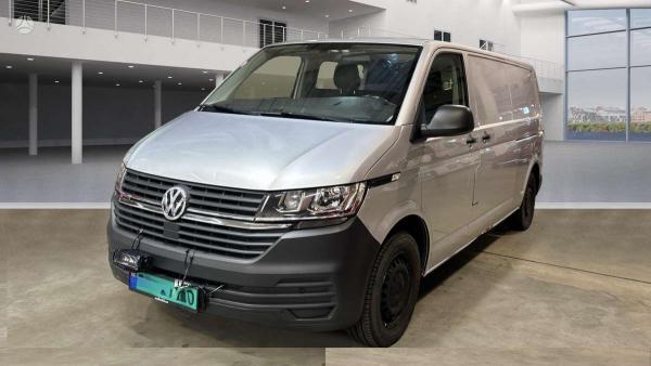 Pelēks Volkswagen Transporter 2020 Klaipėda, ar dzinēja tilpumu 1.97 L un nobraukumu 208 tūkst. km par 15729 €, foto 1 vietnē AUTOMOTO.COM.LV