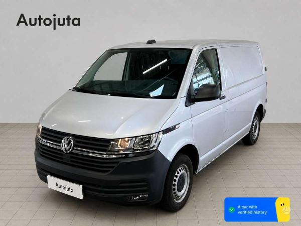 Grey Volkswagen Transporter 2020 in Kaunas, with an engine capacity of 1.97 L and mileage of 196 thousand km for 17800 €, photo 1 on AUTOMOTO.COM.LV