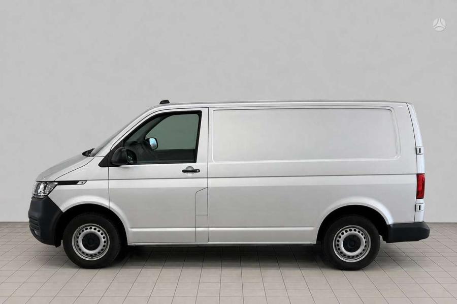 Pelēks Volkswagen Transporter 2020 Kauņa, ar dzinēja tilpumu 1.97 L un nobraukumu 196 tūkst. km par 17800 €, foto 3 vietnē AUTOMOTO.COM.LV