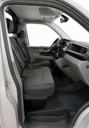Pelēks Volkswagen Transporter 2020 Kauņa, ar dzinēja tilpumu 1.97 L un nobraukumu 196 tūkst. km par 17800 €, foto 8 vietnē AUTOMOTO.COM.LV