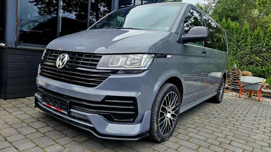 Grey Volkswagen Transporter 2021 in Kaisiadorys, with an engine capacity of 2.00 L and mileage of 190 thousand km for 18200 €, photo 1 on AUTOMOTO.COM.LV