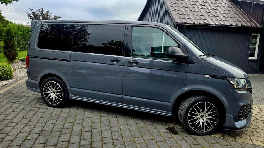 Grey Volkswagen Transporter 2021 in Kaisiadorys, with an engine capacity of 2.00 L and mileage of 190 thousand km for 18200 €, photo 14 on AUTOMOTO.COM.LV