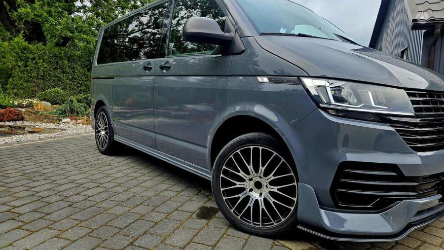 Grey Volkswagen Transporter 2021 in Kaisiadorys, with an engine capacity of 2.00 L and mileage of 190 thousand km for 18200 €, photo 15 on AUTOMOTO.COM.LV