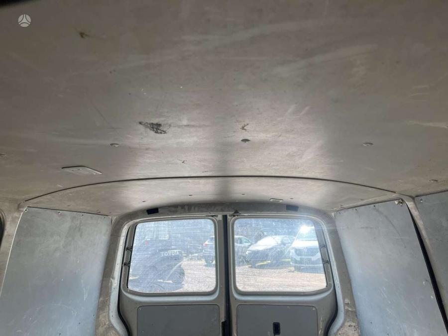 Grey Volkswagen Transporter 2021 in Taurage, with an engine capacity of 2.00 L and mileage of 344 thousand km for 6600 €, photo 16 on AUTOMOTO.COM.LV