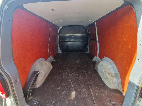 Grey Volkswagen Transporter 2021 in Vilnius, with an engine capacity of 1.97 L and mileage of 113 thousand km for 18100 €, photo 10 on AUTOMOTO.COM.LV