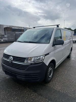Pelēks Volkswagen Transporter 2021 Panevēža, ar dzinēja tilpumu 1.97 L un nobraukumu 281 tūkst. km par 12999 €, foto 3 vietnē AUTOMOTO.COM.LV