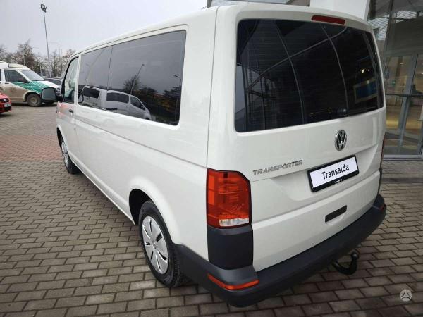 Pelēks Volkswagen Transporter 2024 Šauļi, ar dzinēja tilpumu 1.97 L un nobraukumu 98 tūkst. km par 29900 €, foto 5 vietnē AUTOMOTO.COM.LV