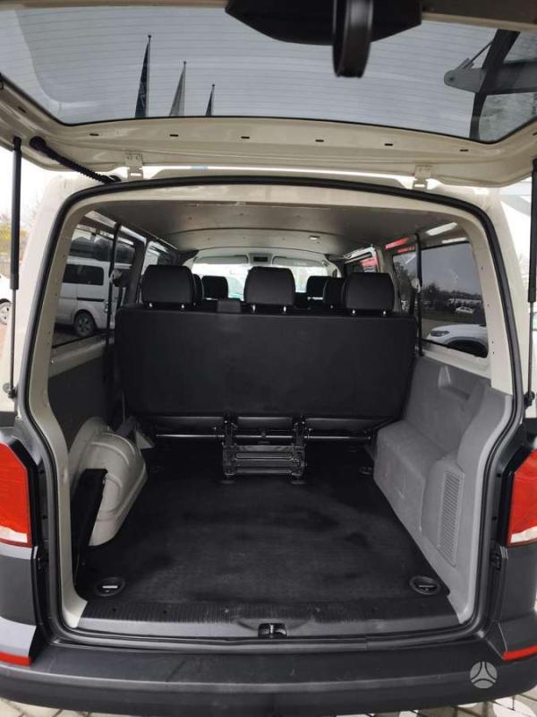 Pelēks Volkswagen Transporter 2024 Šauļi, ar dzinēja tilpumu 1.97 L un nobraukumu 98 tūkst. km par 29900 €, foto 11 vietnē AUTOMOTO.COM.LV