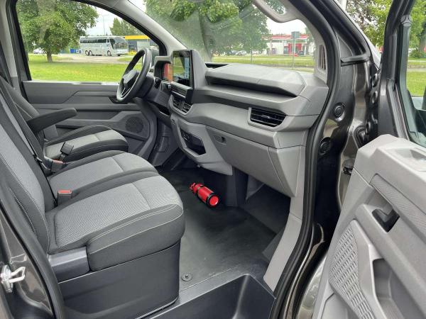 Pelēks Volkswagen Transporter 2025 Tauragė, ar dzinēja tilpumu 2.00 L un nobraukumu 14 tūkst. km par 33500 €, foto 10 vietnē AUTOMOTO.COM.LV