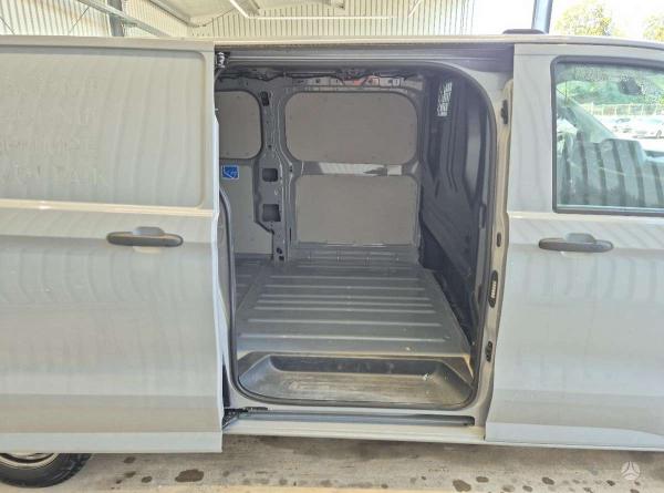 Pelēks Volkswagen Transporter 2025 Klaipėda, ar dzinēja tilpumu 2.00 L un nobraukumu 5 tūkst. km par 13900 €, foto 6 vietnē AUTOMOTO.COM.LV