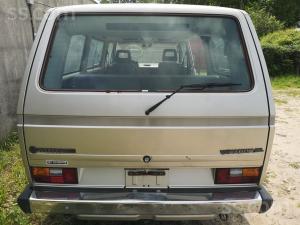 Grey Volkswagen Transporter 1987 in Riga, with an engine capacity of 2.10 L and mileage of 237 thousand km for 9500 €, photo 4 on AUTOMOTO.COM.LV