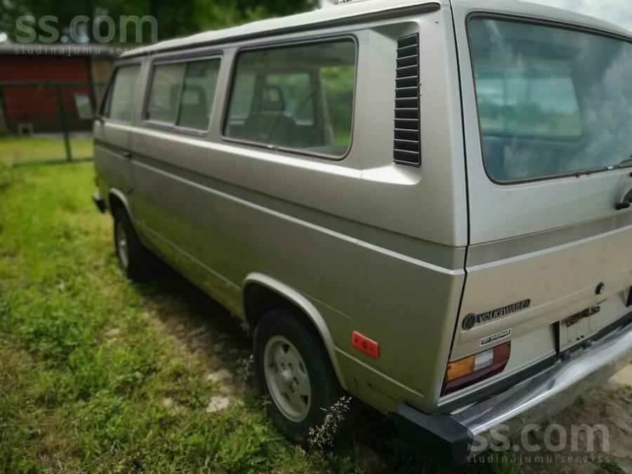 Grey Volkswagen Transporter 1987 in Riga, with an engine capacity of 2.10 L and mileage of 237 thousand km for 9500 €, photo 5 on AUTOMOTO.COM.LV