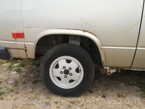 Grey Volkswagen Transporter 1987 in Riga, with an engine capacity of 2.10 L and mileage of 237 thousand km for 9500 €, photo 12 on AUTOMOTO.COM.LV