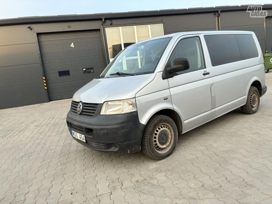 Pelēks Volkswagen Transporter 2003 Kauņa, ar dzinēja tilpumu 1.90 L un nobraukumu 350 tūkst. km par 3600 €, foto 5 vietnē AUTOMOTO.COM.LV