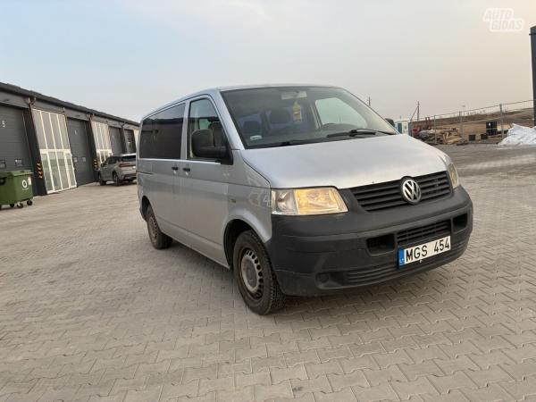 Grey Volkswagen Transporter 2003 in Kaunas, with an engine capacity of 1.90 L and mileage of 350 thousand km for 3600 €, photo 6 on AUTOMOTO.COM.LV