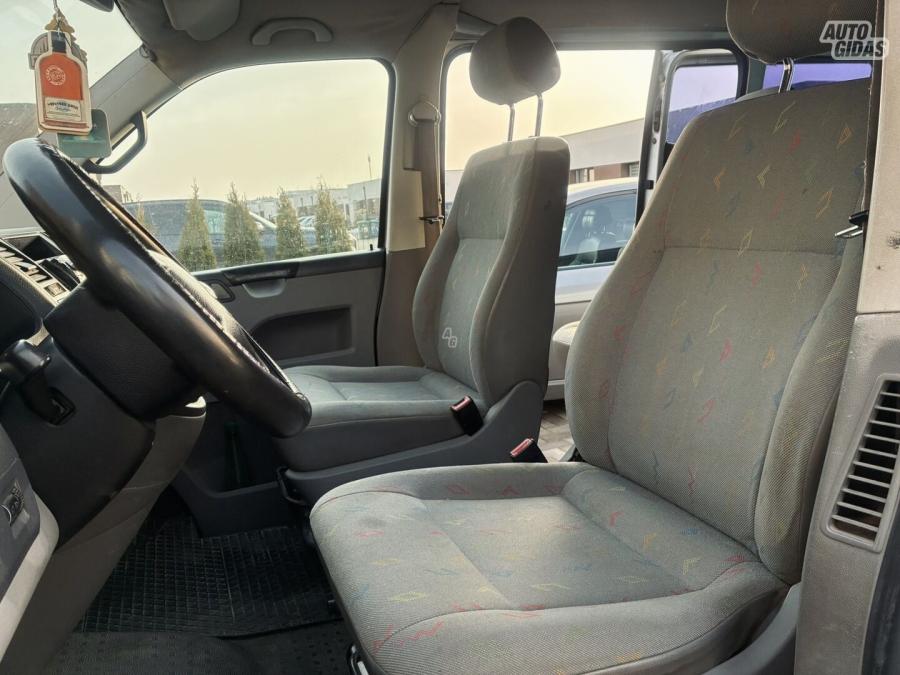 Pelēks Volkswagen Transporter 2003 Kauņa, ar dzinēja tilpumu 1.90 L un nobraukumu 350 tūkst. km par 3600 €, foto 9 vietnē AUTOMOTO.COM.LV