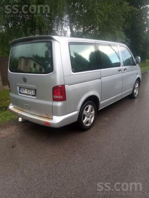 Grey Volkswagen Transporter 2003 in Jurmala, with an engine capacity of 2.50 L and mileage of 439 thousand km for 3600 €, photo 5 on AUTOMOTO.COM.LV