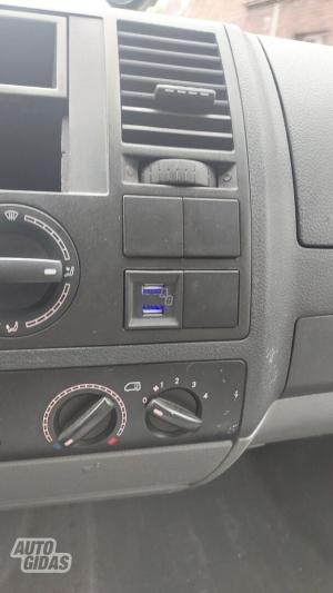 Grey Volkswagen Transporter 2006 in Kaunas, with an engine capacity of 1.90 L and mileage of 418 thousand km for 4900 €, photo 13 on AUTOMOTO.COM.LV