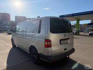 Grey Volkswagen Transporter 2007 in Vilnius, with an engine capacity of 1.90 L and mileage of 400 thousand km for 3000 €, photo 6 on AUTOMOTO.COM.LV