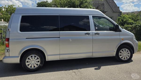 Grey Volkswagen Transporter 2007 in Birzai, with an engine capacity of 2.40 L and mileage of 252 thousand km for 10200 €, photo 2 on AUTOMOTO.COM.LV