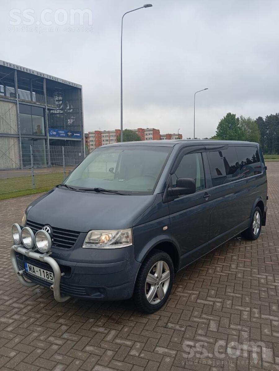 Pelēks Volkswagen Transporter 2008 Valmiera, ar dzinēja tilpumu 2.50 L un nobraukumu 473 tūkst. km par 4700 €, foto 1 vietnē AUTOMOTO.COM.LV