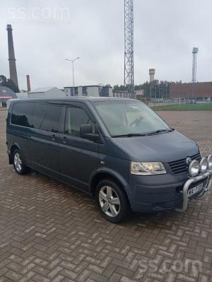 Pelēks Volkswagen Transporter 2008 Valmiera, ar dzinēja tilpumu 2.50 L un nobraukumu 473 tūkst. km par 4700 €, foto 12 vietnē AUTOMOTO.COM.LV